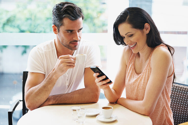 Love Avoidance | Avoidant Attachment Style In Relationships